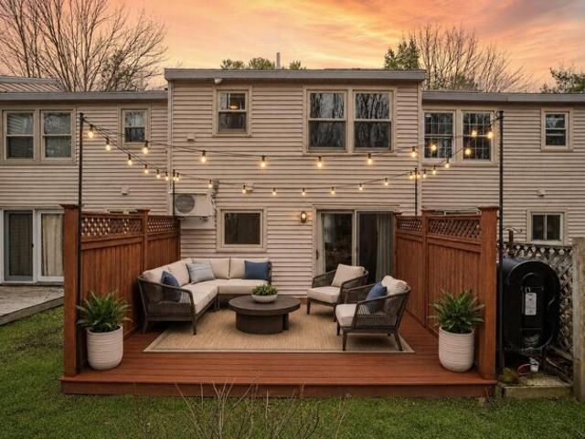 Oak Dale Dr Unit,scarborough, Home For Sale