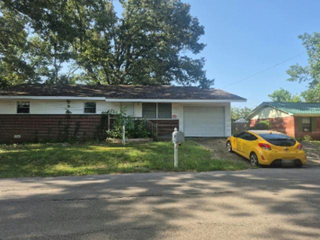 Oak Dr