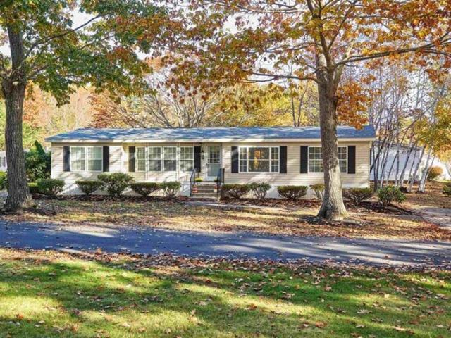 Oak Dr, North Hampton, Property For Sale