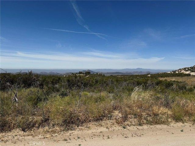 Oak Dr, Sage, CA 92544