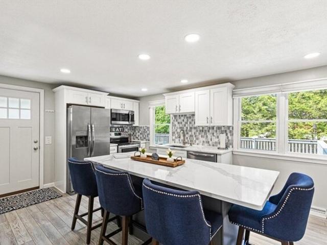 Oak Dr, Plainville, Home For Sale