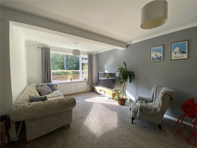 Oak End Way, Chard, Somerset, TA20