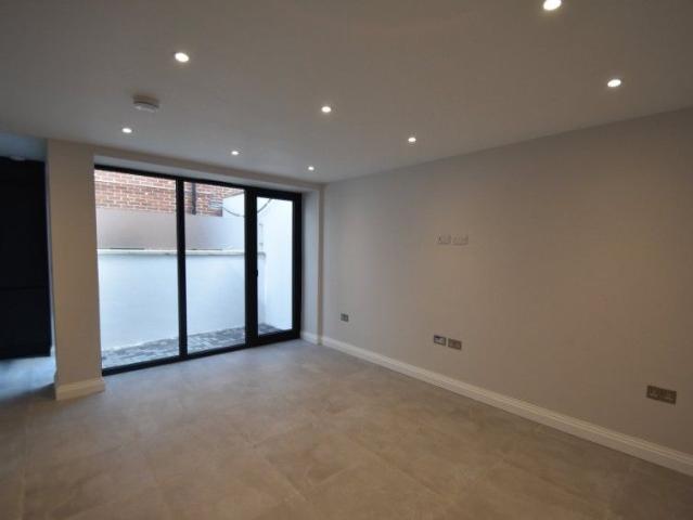 Oak End Way, Gerrards Cross, Buckinghamshire,SL9