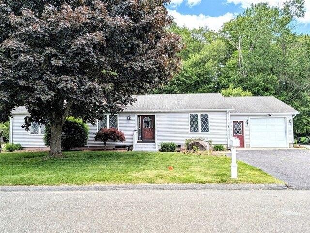 Oak Knoll Cir, Ludlow, Home For Sale