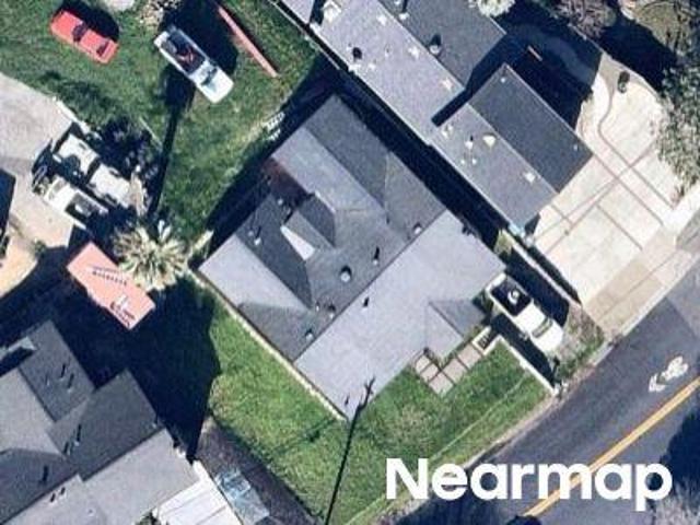 Oak Knoll Dr
