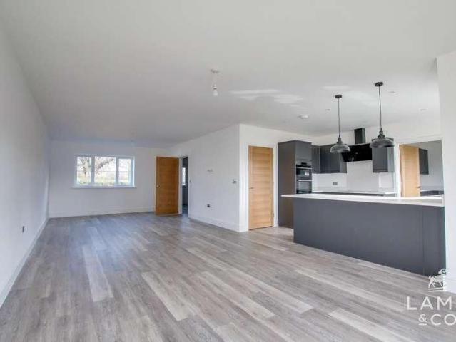 Oak House, Heath Road, Tendring, CO16