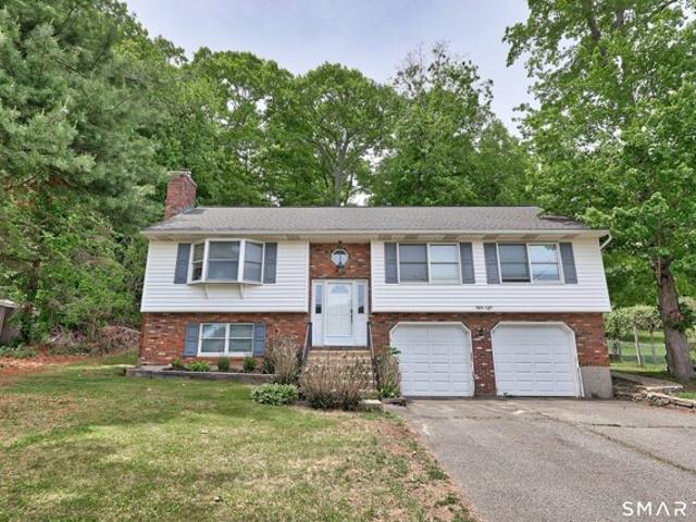 Oak Hollow Dr, Waterbury, Home For Sale
