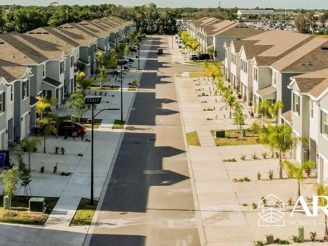 Oak Haven Townhomes For Rent 3 Bedroom Home for Rent at 11888 Mountain Retreat Lane, Riverview, FL 33569