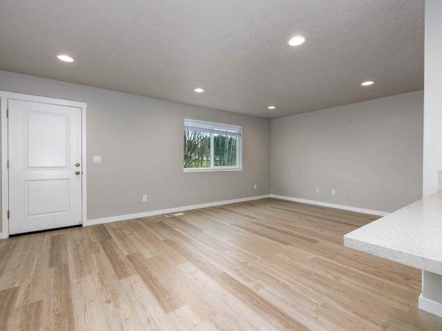 Oak Heritage Townhomes 3 Bedroom Home for Rent at 1407 Ne 2nd Ave, Battle Ground, WA 98604