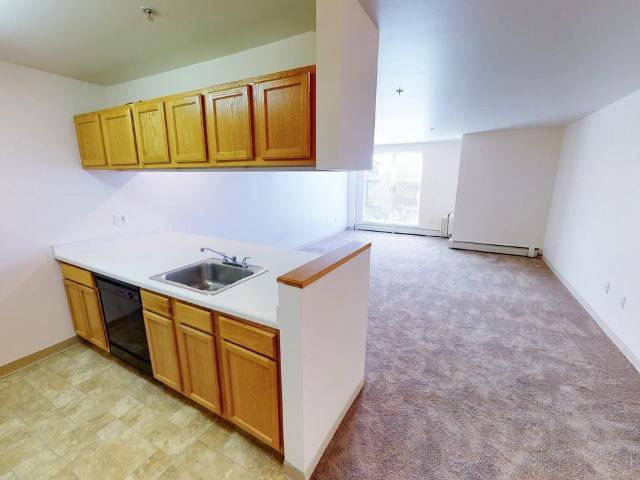 Oak Hill Apartments 1 Bedroom Apartment for Rent at 22 Strayhorn Way, Pittsburgh, PA 15213 Terrace Village