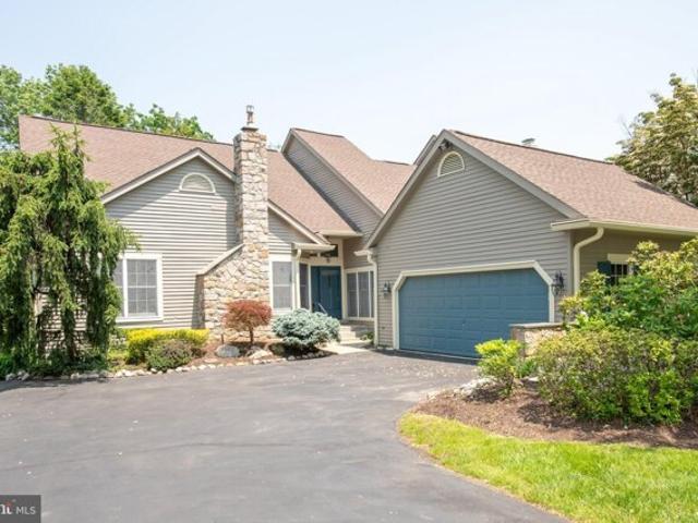 Oak Hill Dr, Huntingdon Valley, Home For Sale