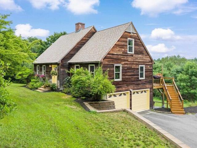 Oak Hill Rd, Loudon, Home For Sale