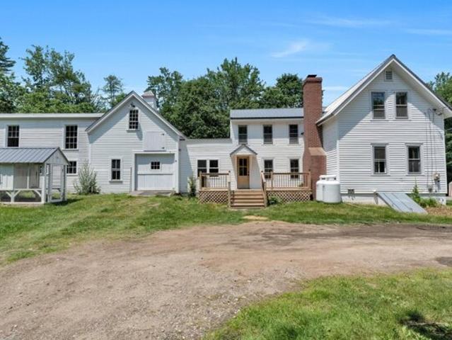 Oak Hill Rd, Standish, Home For Sale