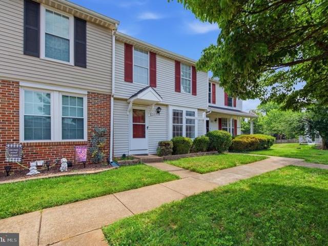 Oak Leaf Ct, Warrenton, VA 20186