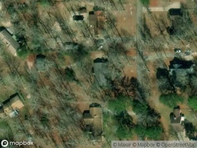 Oak Manor Dr