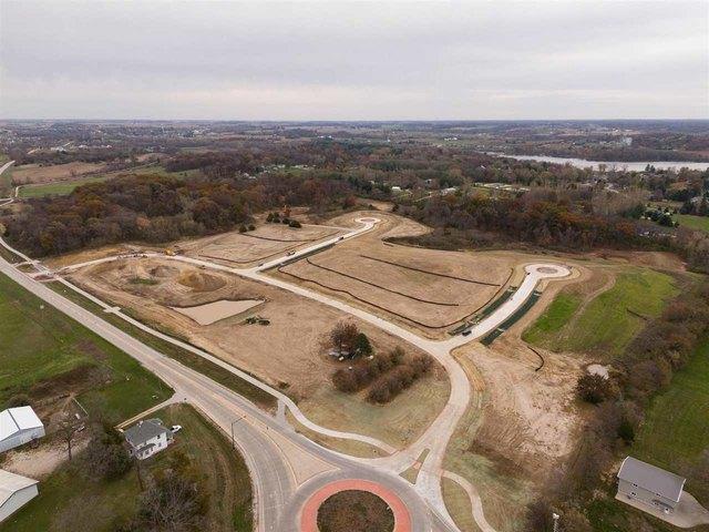 Oak Mdw Lot 15, Solon, IA 52333