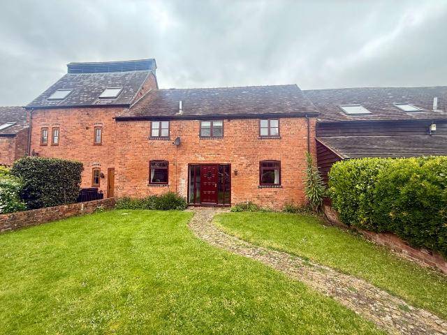 Oak Meadow, Worcester WR6, 3 bed property to rent, £1,400 pcm | PrimeLocation