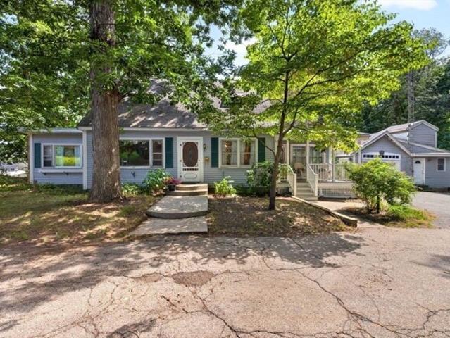Oak St, Bellingham, Home For Sale