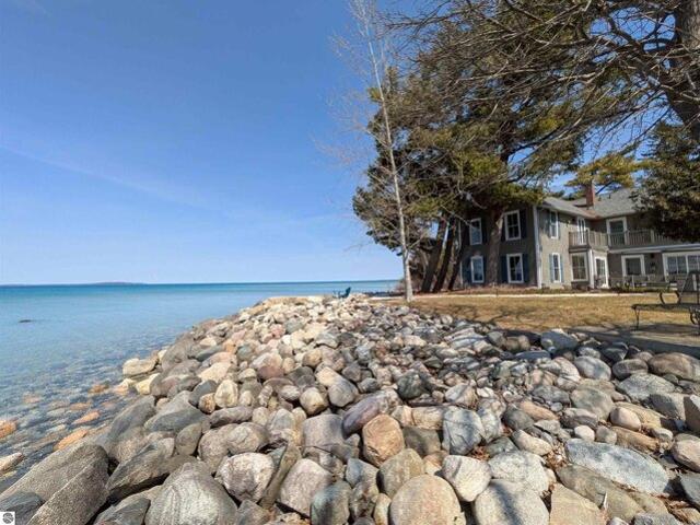 Oak St, Elk Rapids, Home For Sale