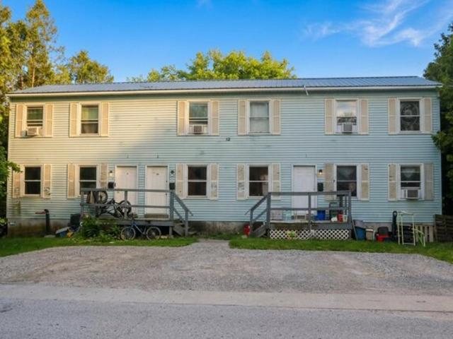 Oak St, Saint Albans City, Home For Sale