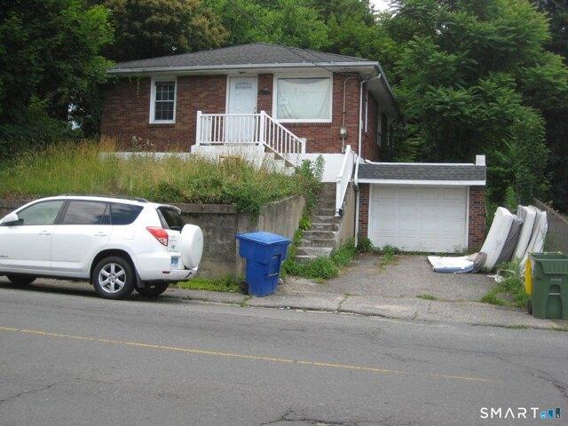 Oak St, Waterbury, Home For Sale