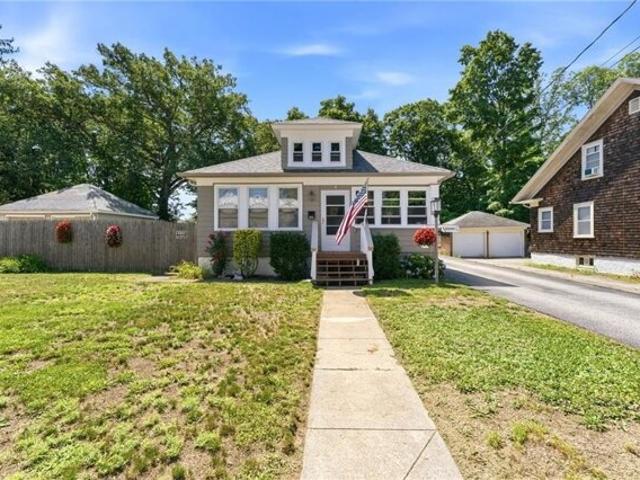 Oak St, West Warwick, Home For Sale