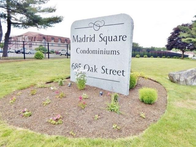 Oak St Unit, Brockton, Condo For Sale