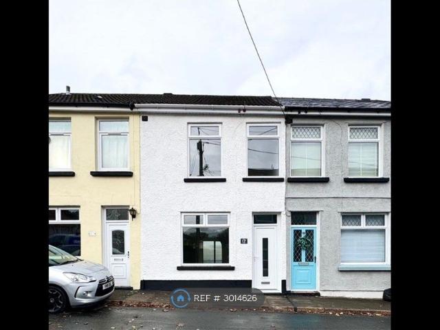 Oak Street, Aberdare CF44, 3 bed terraced house to rent, £825 pcm | PrimeLocation