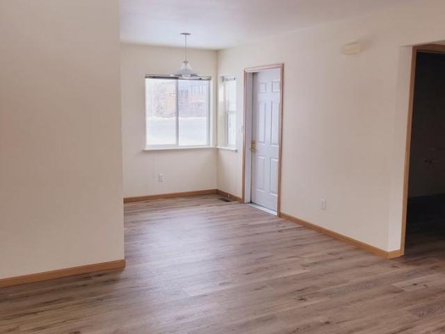 Oak Street Town Homes 1 Bedroom Apartment for Rent at 1062 W Oak St, Bozeman, MT 59715