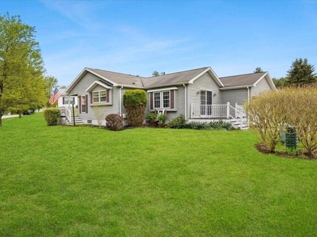 Oak Point Dr, Middleboro, Home For Sale
