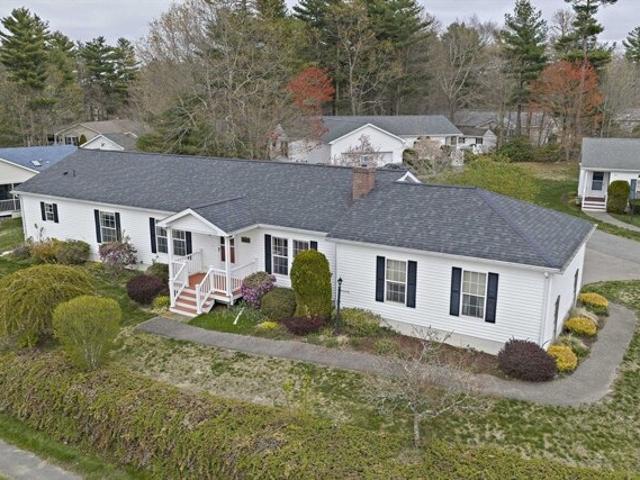 Oak Point Dr, Middleboro, Home For Sale