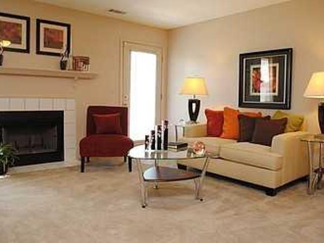 Oak Pointe Apartment Homes 3 Bedroom Apartment for Rent at 112 Davenport Rd, Simpsonville, SC 29680