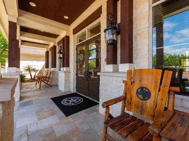 Oak Park Trails 1 Bedroom Apartment for Rent at 2005 S Mason Rd, Katy, TX 77450