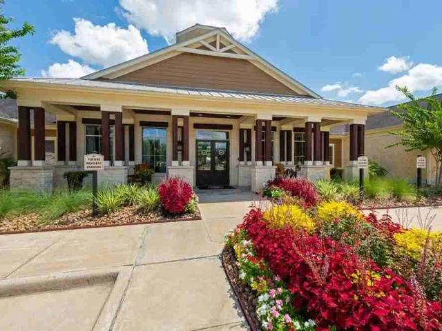 Oak Park Trails 2 Bedroom Apartment for Rent at 2005 S Mason Rd, Katy, TX 77450