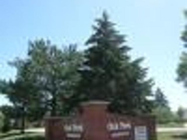 Oak Park Apartment Homes