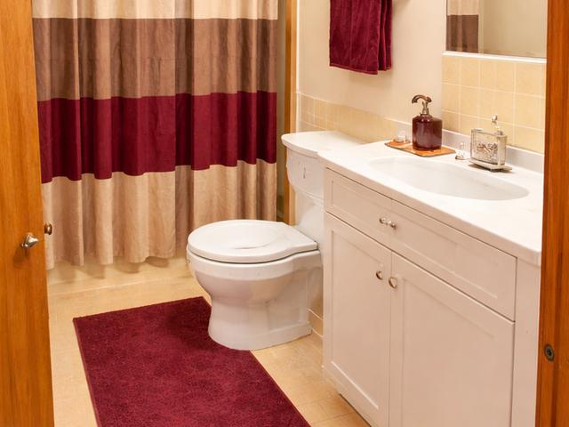 Oak Park Apartment Homes 2 Bedroom Apartment for Rent at 8828 S Oak Park Dr, Oak Creek, WI 53154