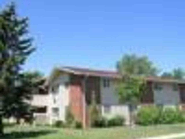 Oak Park Apartment Homes 2 Bedroom Apartment for Rent at 8828 S Oak Park Dr, Oak Creek, WI 53154