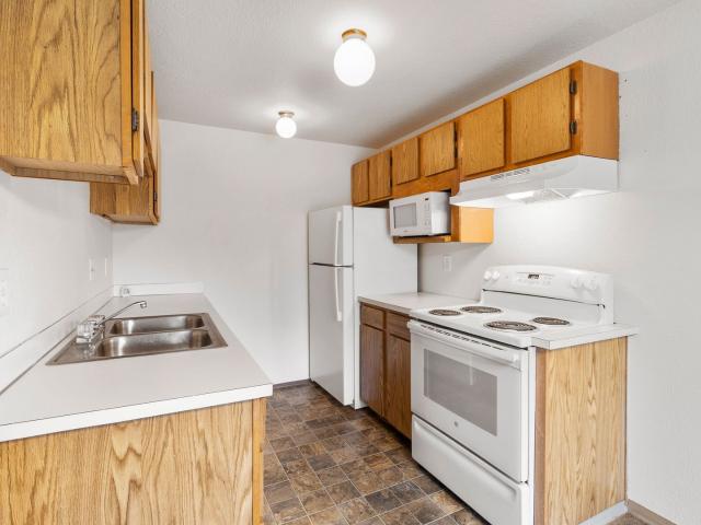 Oak Park Apartments