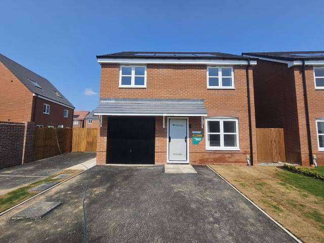 Oak Road, Garden City, Deeside, Flintshire CH5, 3 bed detached house to rent, £1,400 pcm | PrimeLocation