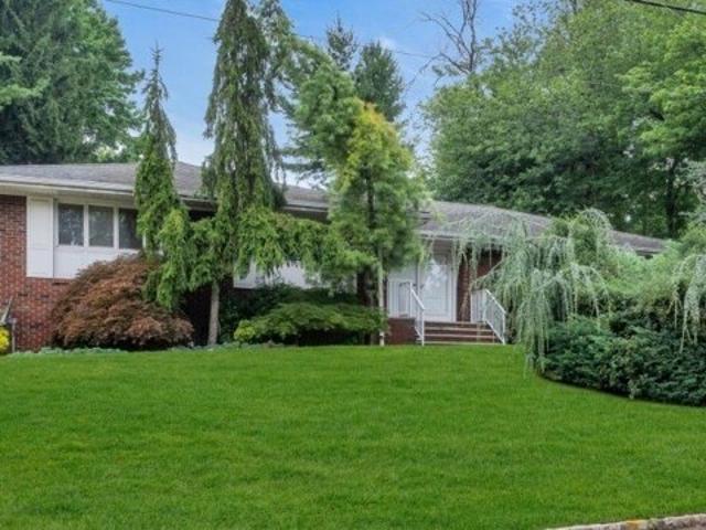 Oak Rdg, Springfield, Home For Sale