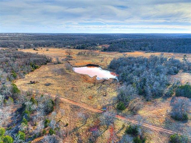 Oak Ridge Dr, Noble, OK 73068