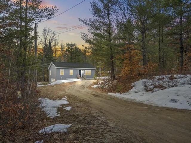 Oak Woods Dr, Hiram, Home For Sale