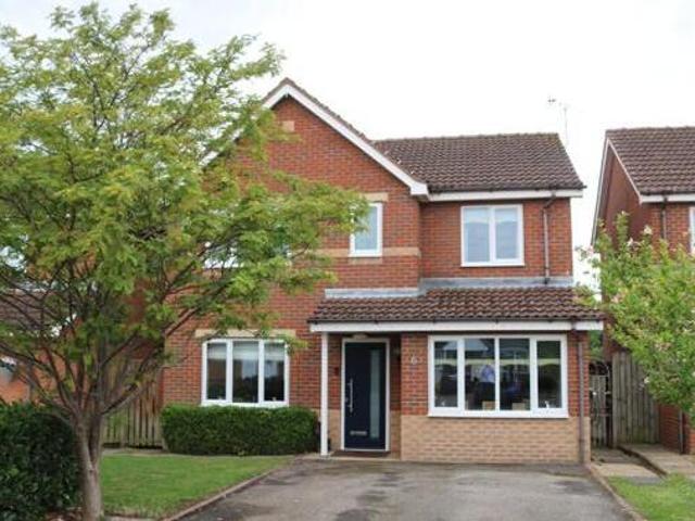 Oak Tree Walk, Crowle, 4 Bedroom Detached