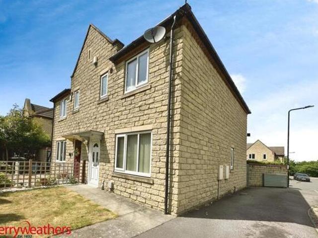 Oak Tree Close, Wickersley, 3 Bedroom Semi detached