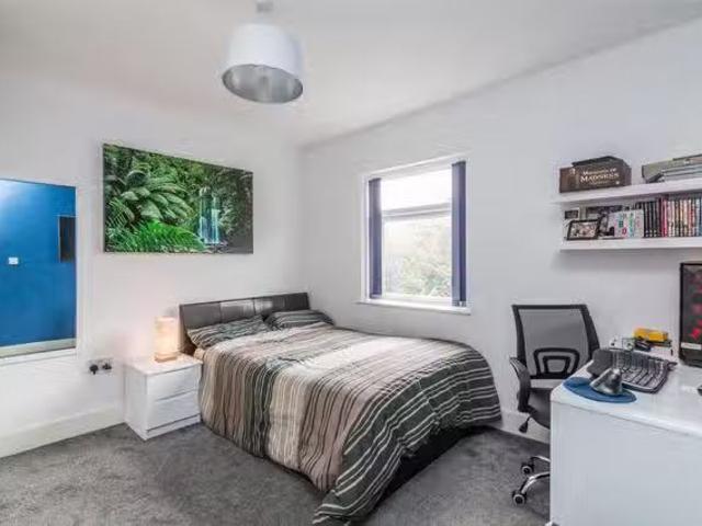 Oak Tree Lane B29 8 Bedroom, 1 Bathroom