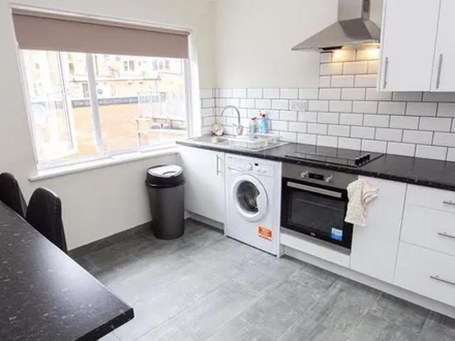 Oak Tree Lane, Stirchley, B29 6HX, United Kingdom | 2 bed house for rent #133646991 | Rentberry