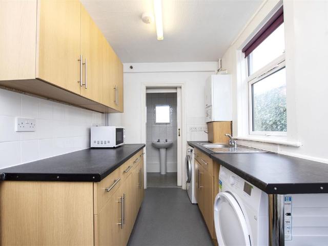 Oak Tree Lane, Selly Oak, Birmingham, West Midlands B29, 4 bed shared accommodation to rent, £507 pcm | PrimeLocation
