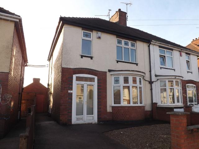 Oak Tree Road, Sutton In Ashfield NG17, 3 bed semi detached house to rent, £850 pcm | PrimeLocation