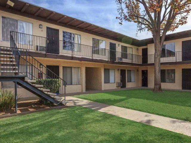 Oak Valley Apartments 2 Bedroom Apartment for Rent at 1037 E Lexington Ave, El Cajon, CA 92020 El Cajon