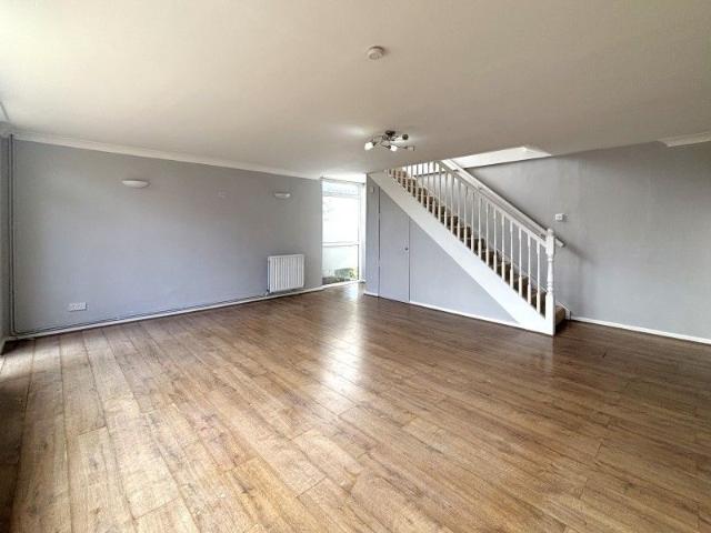 Oakbank, Woking, Surrey, GU22